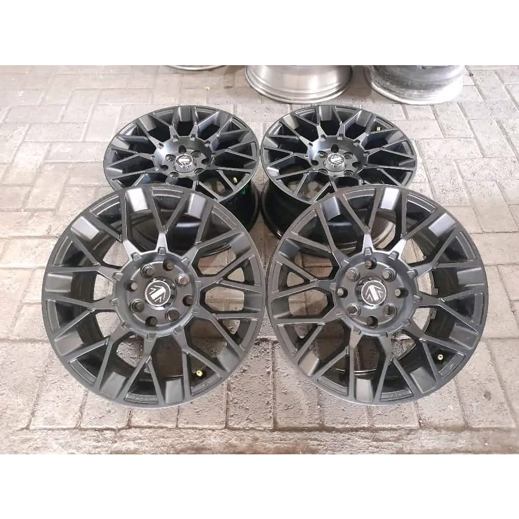 Jual VELG BEKAS MOMO R15X7 BAUT 4 PCD 4X100/4X114 ET35 | Shopee Indonesia