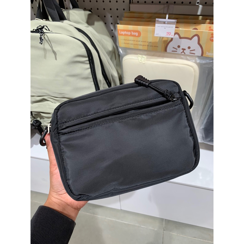 Jual Basic shoulder bag waterproof unisex jastip kkv | Shopee Indonesia