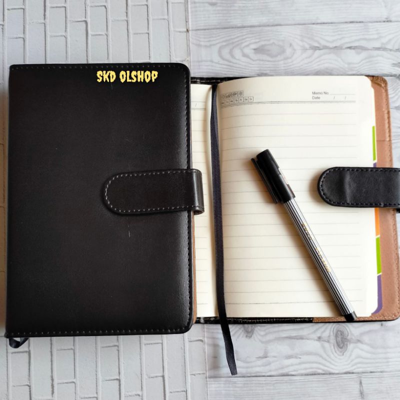 Jual Agenda kulit note book kulit kancing magnet ukuran A5 index ...