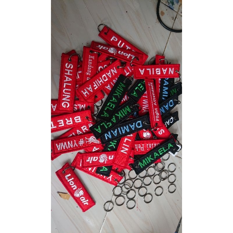 Jual Custom gantungan kunci bordir, name tag, koper, umroh, haji, tour ...