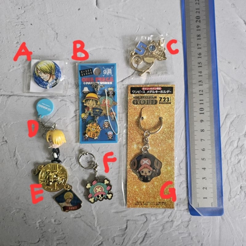 Jual official merch one piece keychain enamel luffy sanji chopper ...