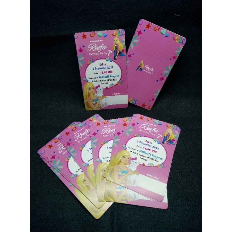 Jual isi 10 Undangan ultah tema barbie bisa custom desain | Shopee ...