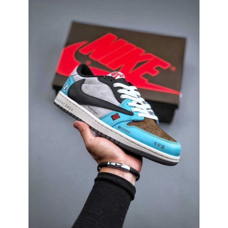 Jual Sepatu Pria Sneakers TRAVIS SCOTT X NIKE AIR JORDAN 1 LOW OG SP ...