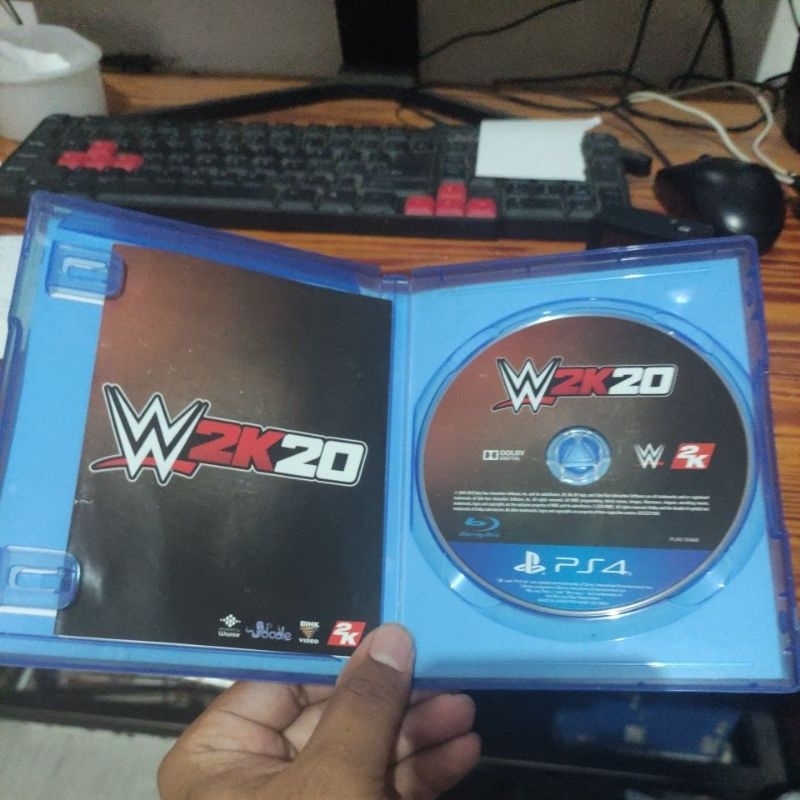 Jual BD Kaset PS4 WWE 2K20 W2K20 Game CD PS 4 Bekas Second Mulus ...