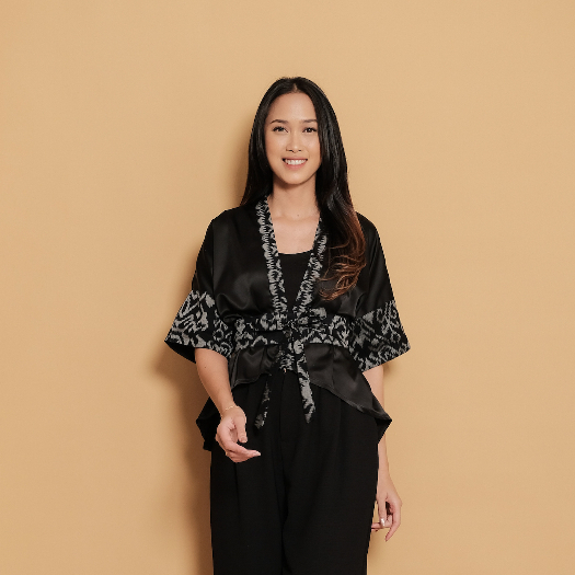 Jual SHOPISS Lala Black Outer + Obi (Atasan Tenun Endek) | Shopee Indonesia