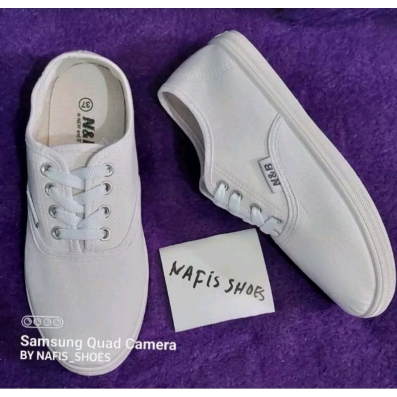 Jual promo sepatu N&B putih polos tali sepatu kekinian size 36-40 ...