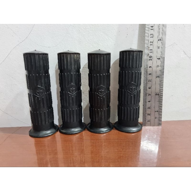Jual Hand grip, hand pad VESPA SMALL FRAME NOS ORI "CHUNG" | Shopee ...