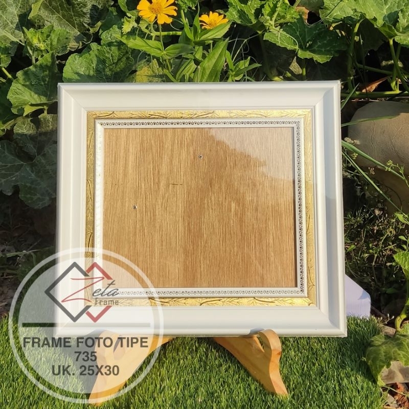 Jual Tipe 735 putih Frame foto uk. 25x30 - pigura mahar | Shopee Indonesia