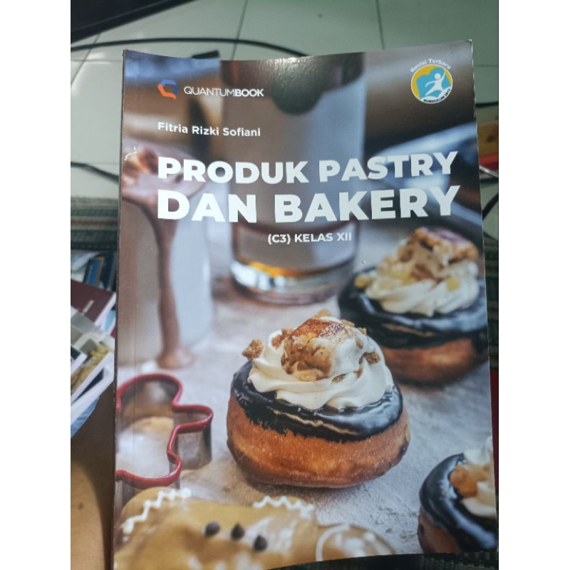 Jual PRODUK PASTRY DAN BAKERY KELAS 12 C3 QUANTUMBOOK | Shopee Indonesia