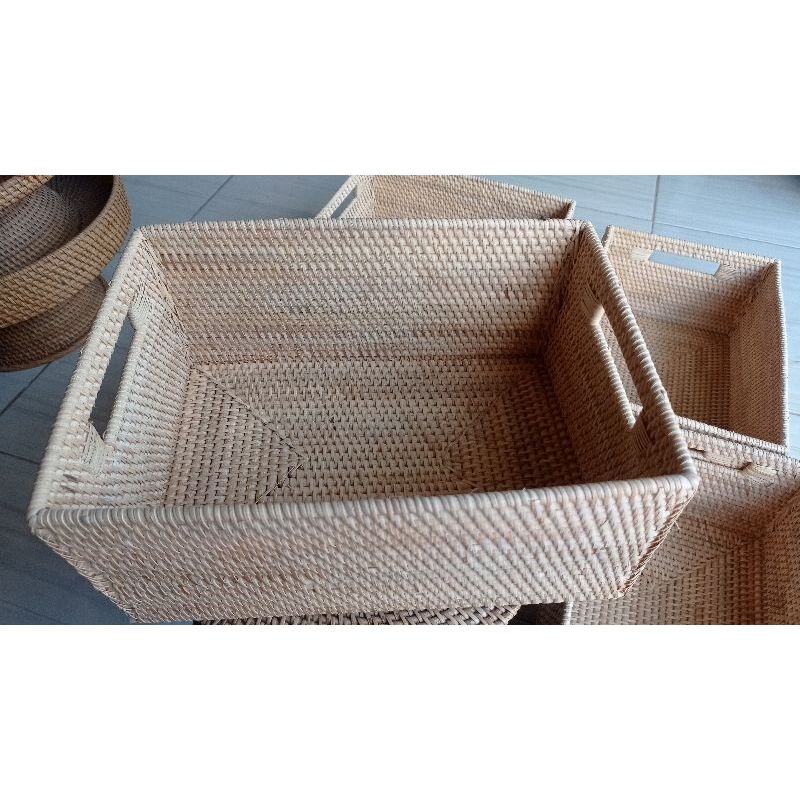 Jual Kranjang Kotak Rotan/Rattan square Box | Shopee Indonesia