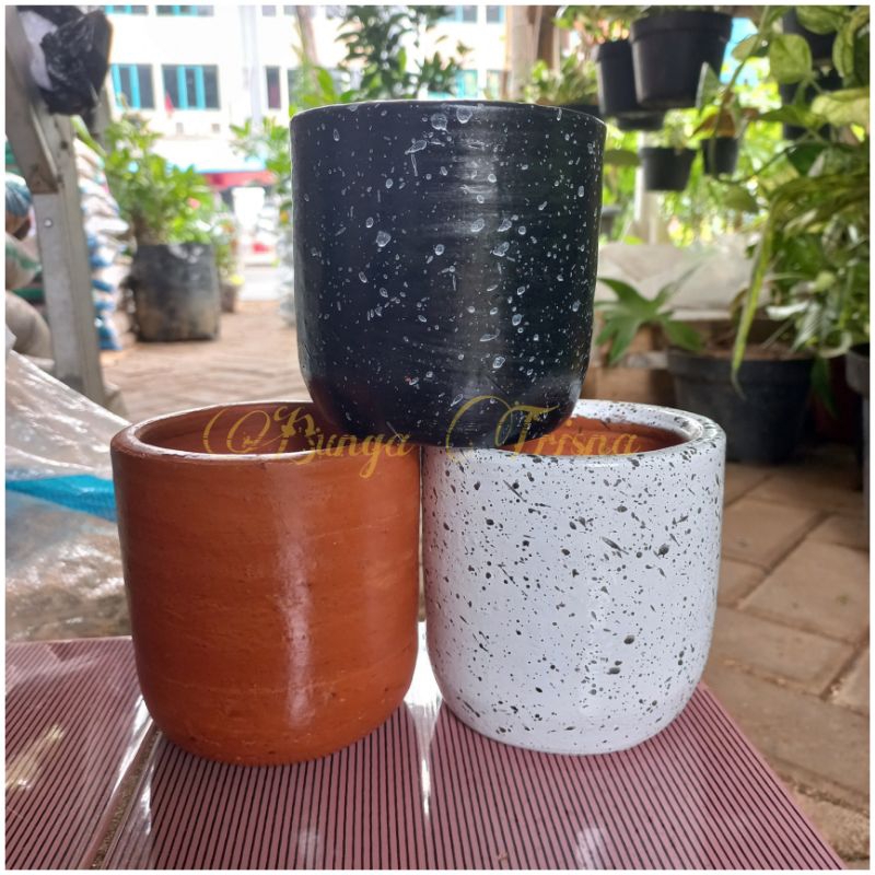 Jual POT GERABAH KAPSUL D13 / POT KAKTUS / POT MINI / POT TANAH LIAT ...