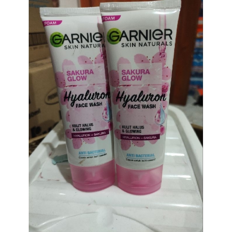 Jual Original Garnier Sakura Glow Hyaluron Face Wash 100 Ml Shopee