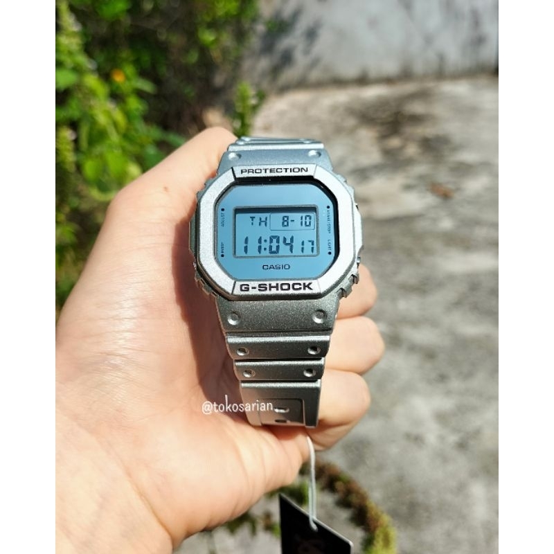 Jual G-Shock DW-5600FF-8DR Original Bergaransi Jam Tangan Pria Digital ...