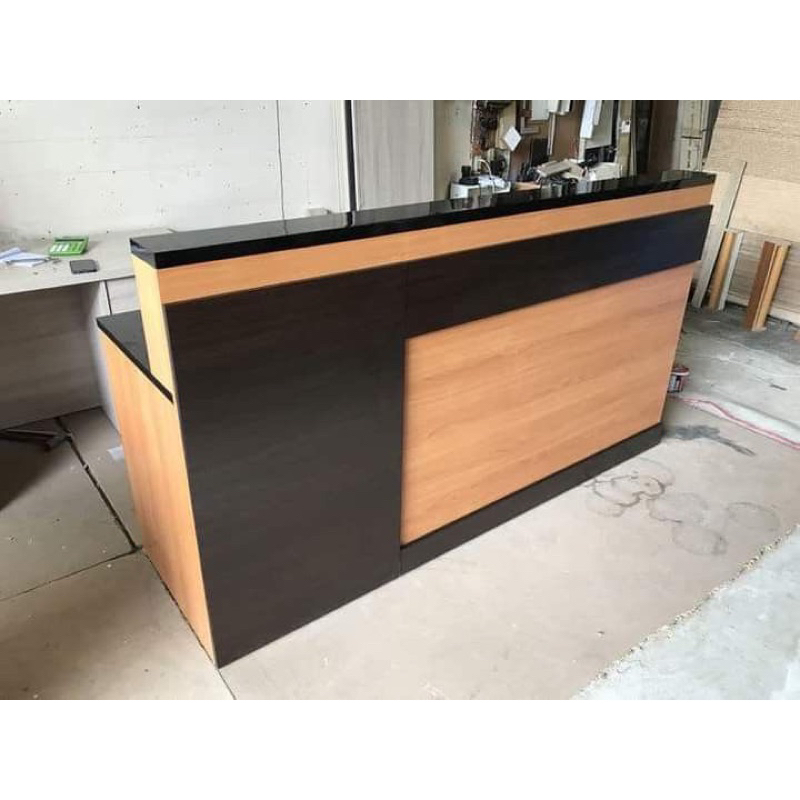 Jual meja kantor minimalis buat kasir atau buat resepsionis full hpl ...