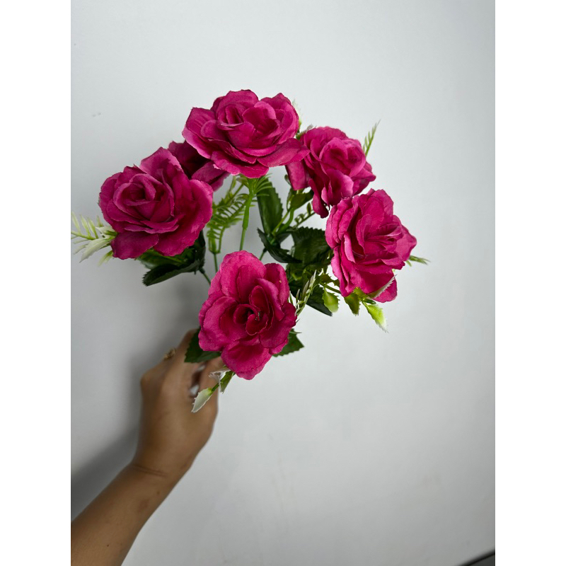 Jual BUNGA ARTIFICIAL MAWAR TROPIS CABANG 6 | Shopee Indonesia