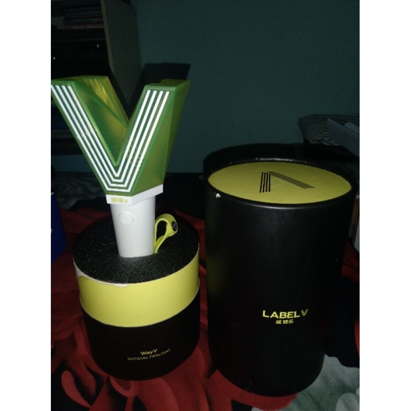 Jual LS WAYV (BOOK BY TWITTER) | Shopee Indonesia