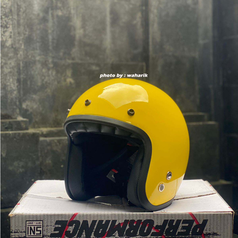 Jual Helm Retro Kuning Classic | Shopee Indonesia