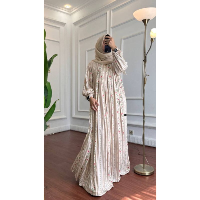 Jual BUNGA CREAM BY ANJANISTORE | Shopee Indonesia