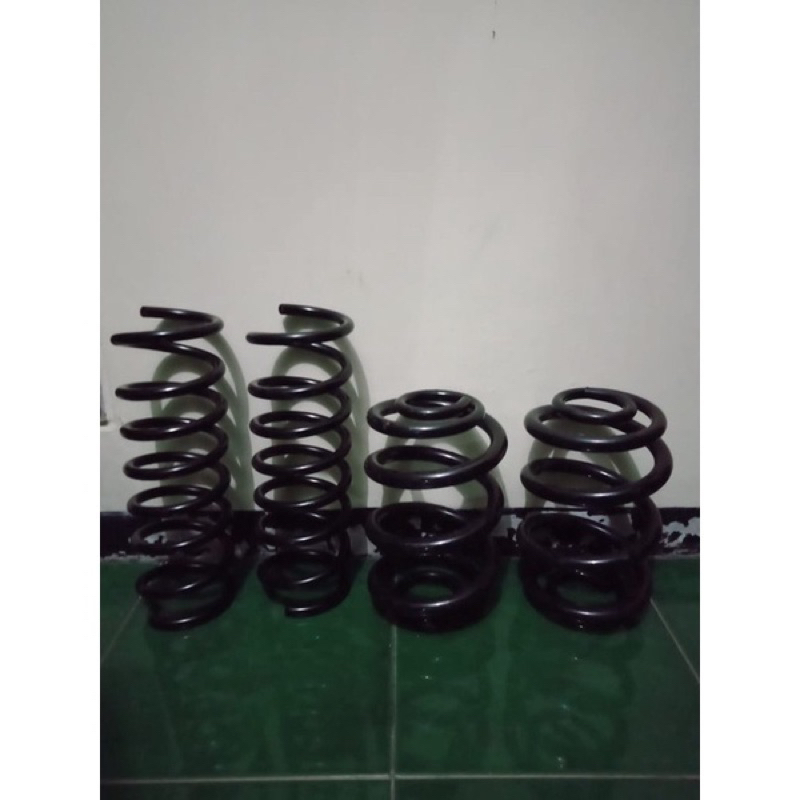 Jual Per coilspring keong coil spring depan / belakang daihatsu ...