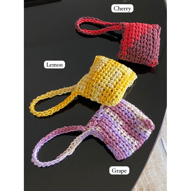 Jual Crochet Earphone Pouch - Casing Airpods Galaxy Buds Case Rajut ...