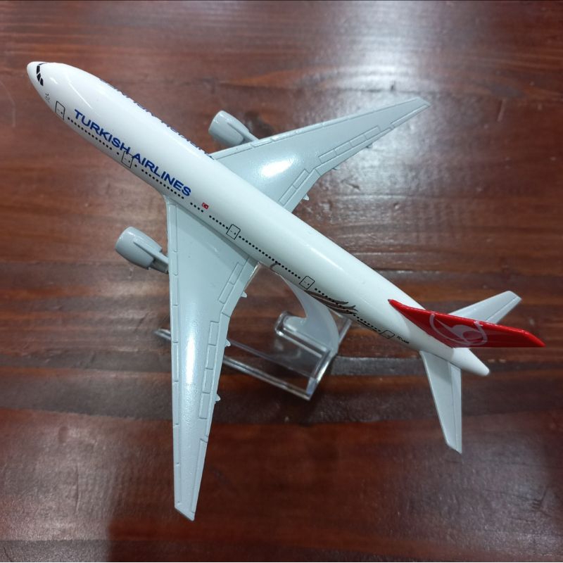 Jual 15-16cm Pesawat Diecast Metal AIRCRAFT MODEL ORIGINAL A380 B747 ...