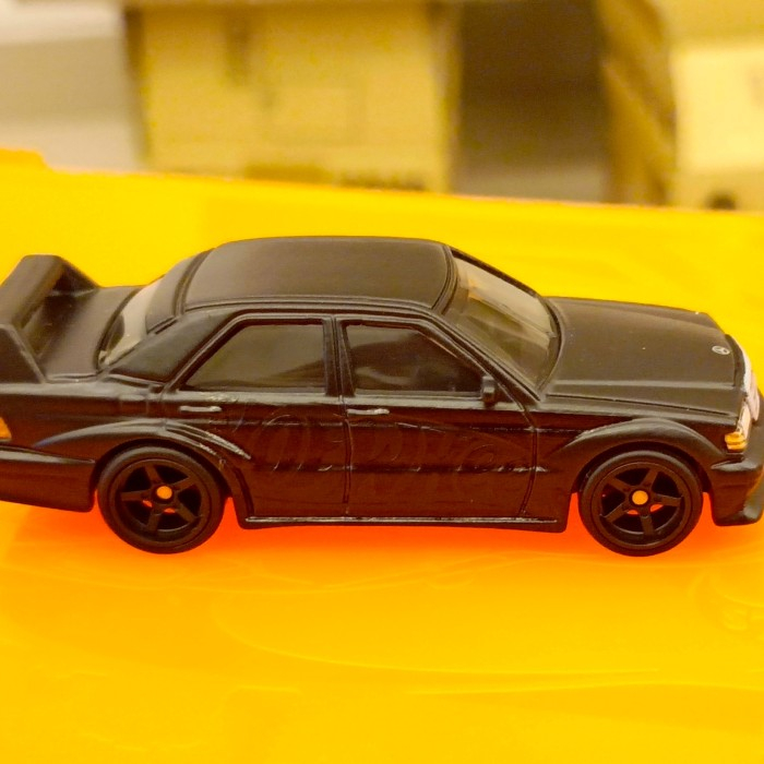 Jual HOT WHEELS MERCEDES BENZ 190 E EVOLUTION II HITAM DOFF BAN KARET ...