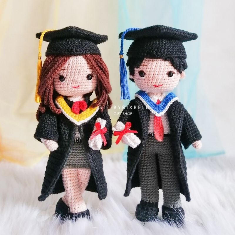 Jual RB Custom Graduation Doll (Boneka rajut custom, boneka wisuda ...