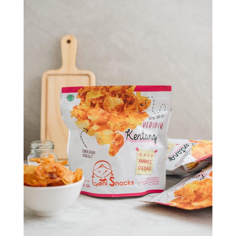 Jual Leni Snack Keripik Kentang Potato Chips Leni Snack Keripik Singkong Cassava Chips | Shopee ...