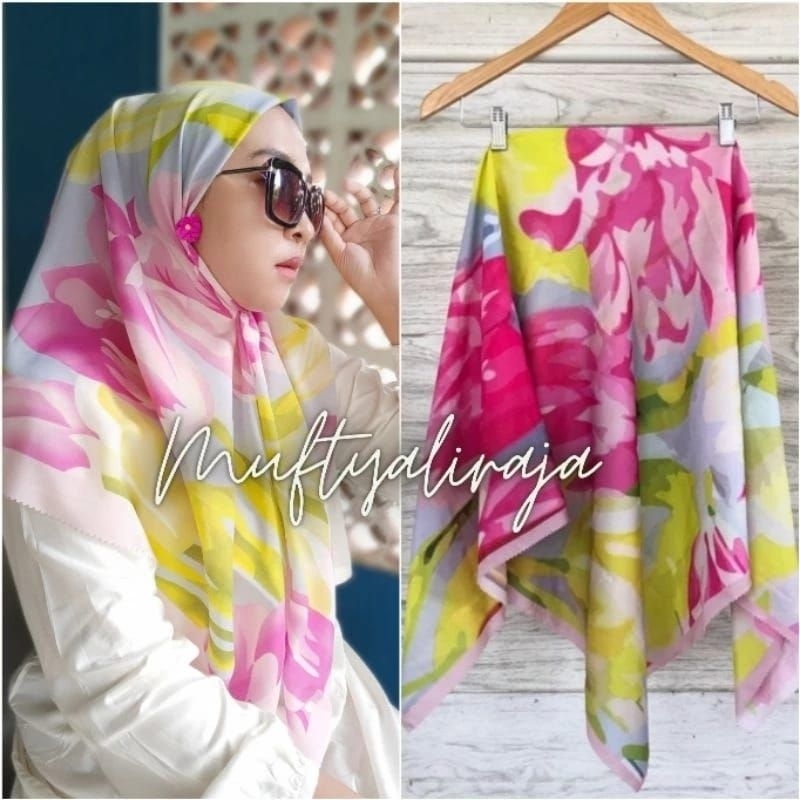 Jual Hijab segi empat voal motif/hijab deenay/hijab mandja | Shopee ...