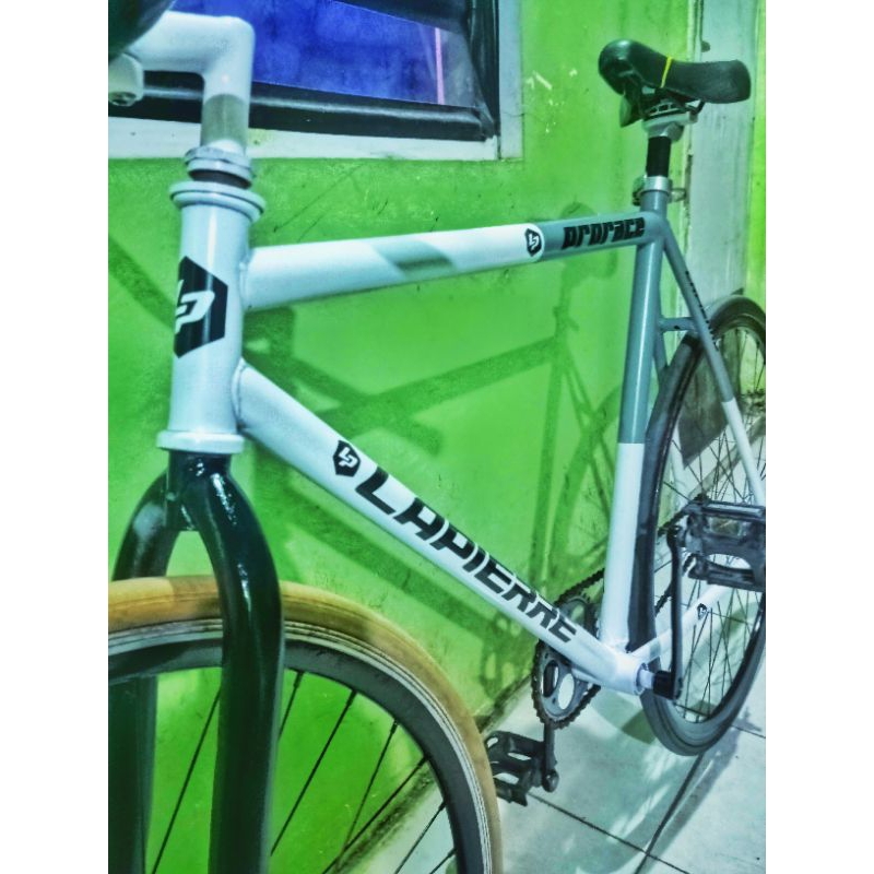 Jual Sepeda Fixie Lokal Ukuran 50 Torpedo Putih Abu-abu | Shopee Indonesia