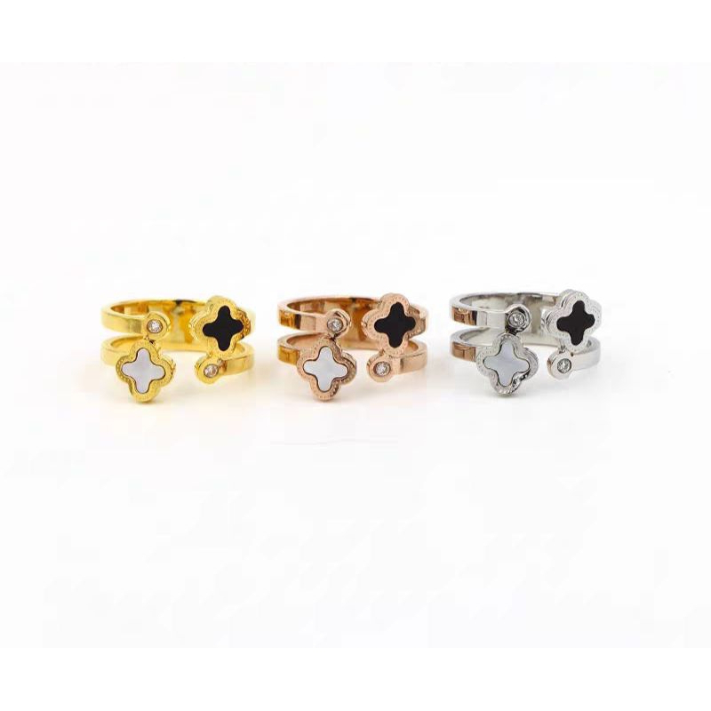 Jual CINCIN TITANIUM CLOVER HITAM PUTIH ANTI KARAT [COD] | Shopee Indonesia