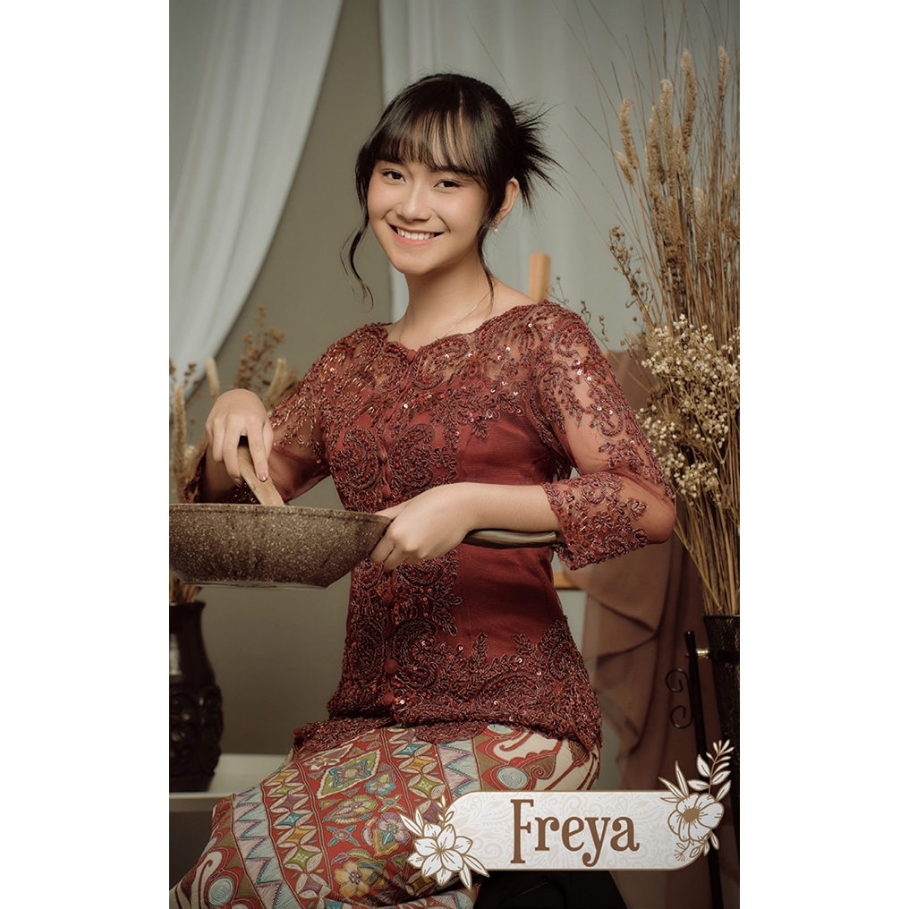 Jual Photocard JKT48 Unofficial / Fanmade Edisi Batik | Shopee Indonesia