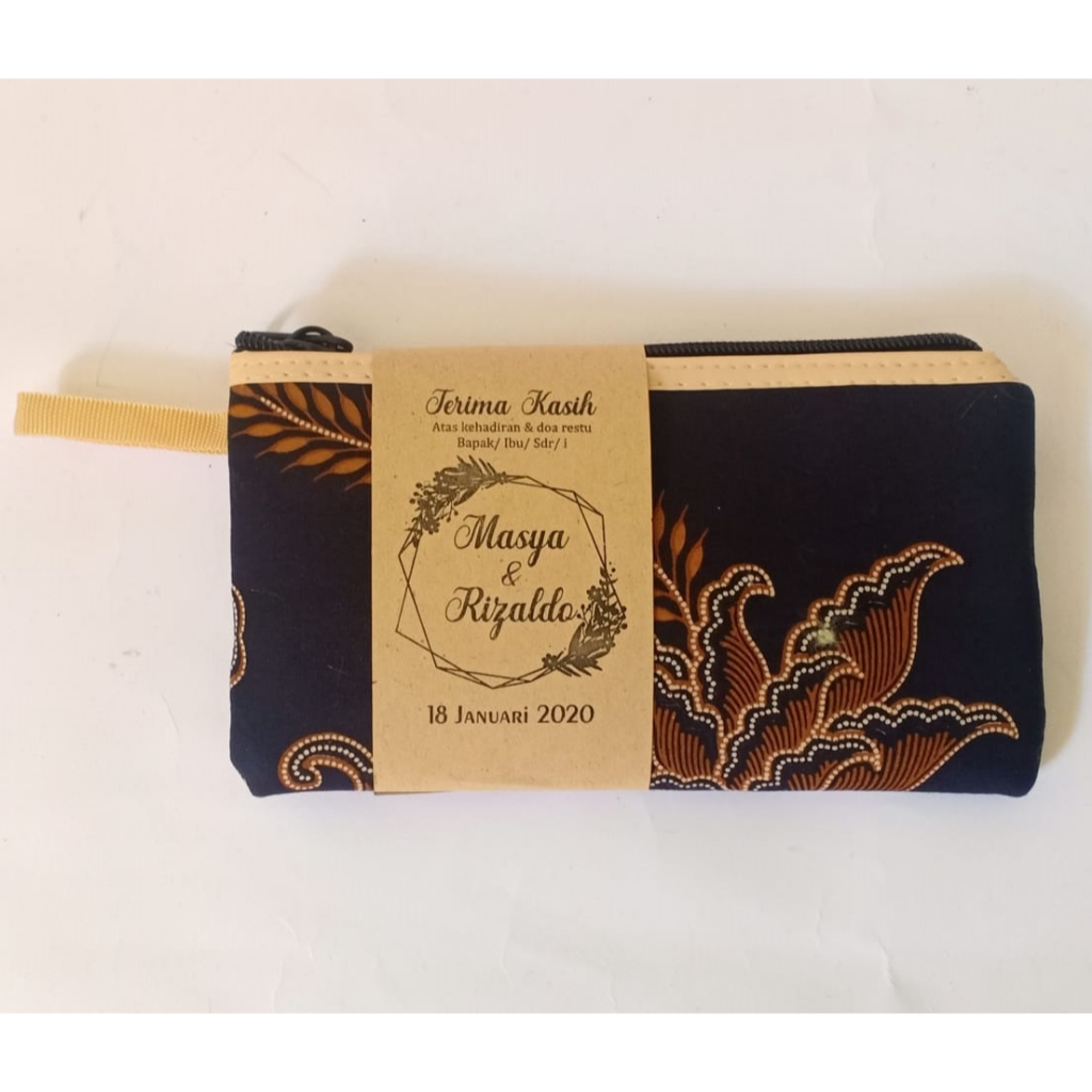 Jual 50 pcs Souvenir pernikahan dompet batik 19x11 cm / Dompet gembes Kotak FREE Kemas dan Kartu ...