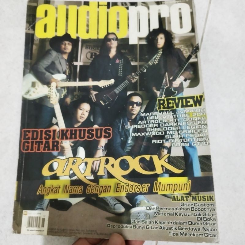 Jual Majalah Audiopro cover Gugun Gugun blues shelter, John Paul Ivan ...