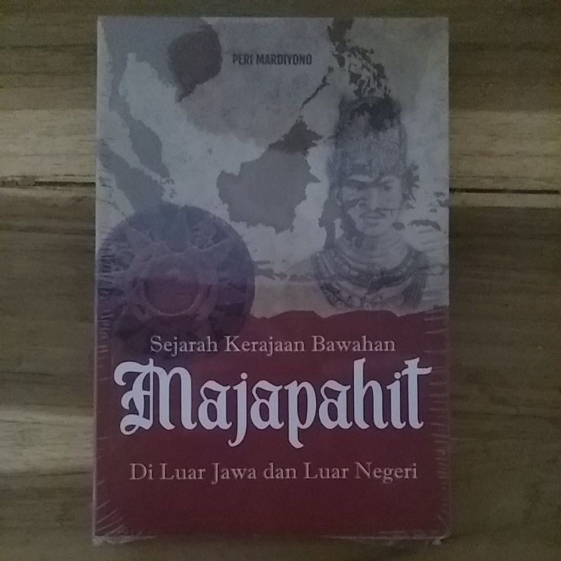 Jual Buku Original Sejarah Kerajaan Bawahan Majapahit Di Luar Jawa dan Luar Negeri Peri ...