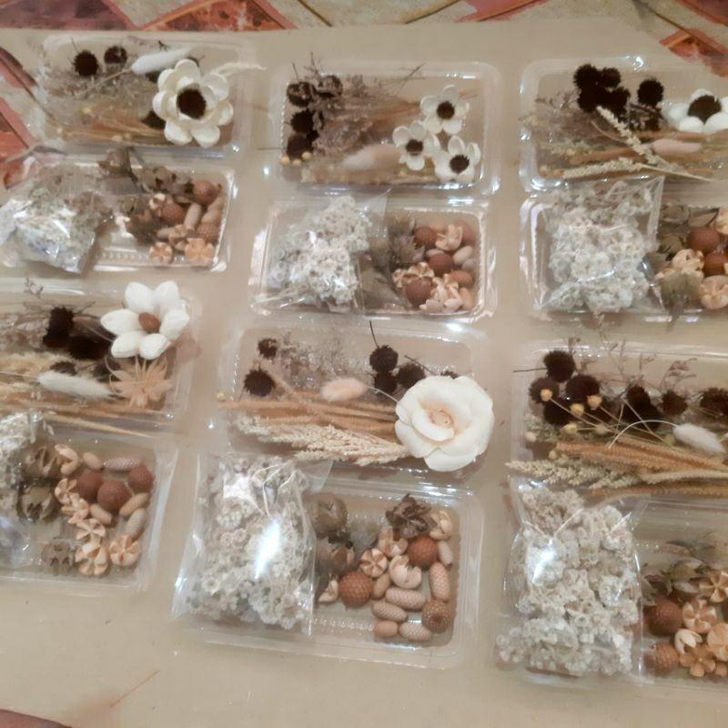 Jual 1 PAKET BUNGA KERING/MIX BUNGA KERING | Shopee Indonesia