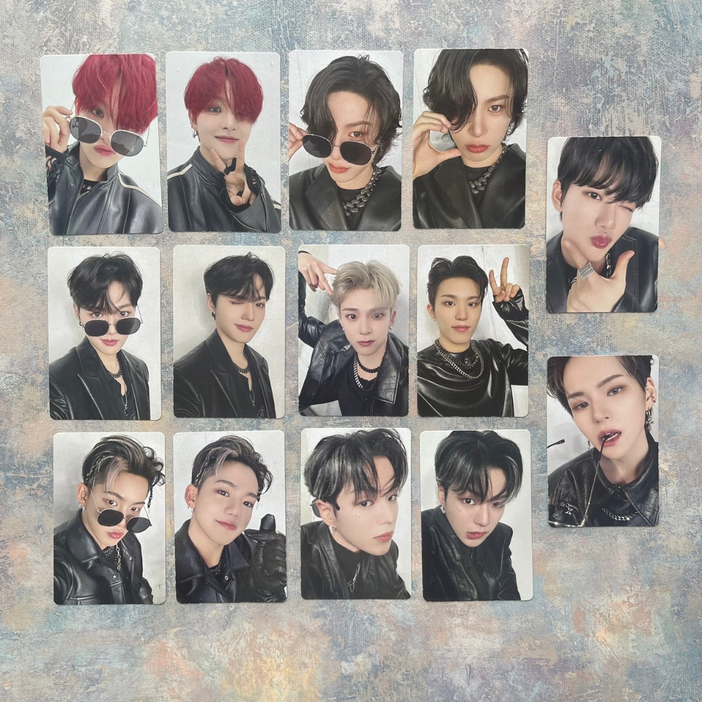 Jual (READY STOCK) TREASURE REBOOT ALBUM OFFICIAL SELCA PC - BLACK ...