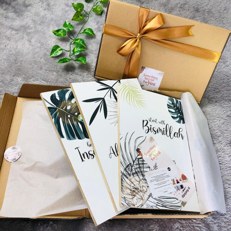 Jual DipajangID Hampers Gift Box Hadiah Kado 50 100 Ribuan Hiasan ...