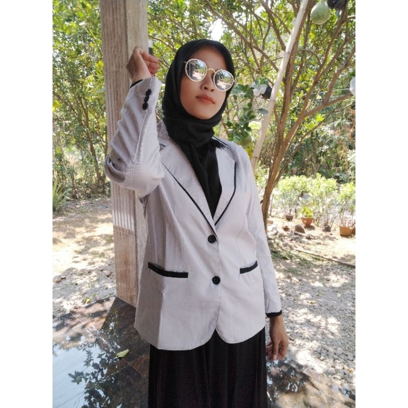 Jual JAS ALMAMATER JAS OSIS JAS SANTRI ABU LIST HITAM | Shopee Indonesia