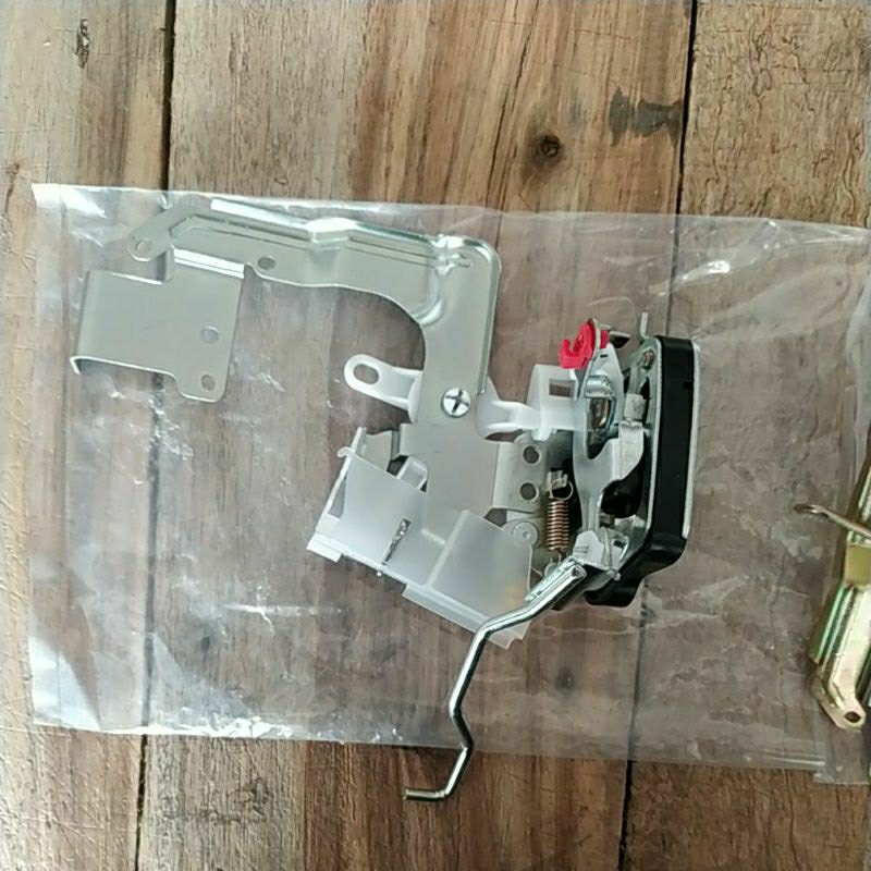 Jual Door Lock / Kunci Pintu Canter, PS Turbo Kanan, Kiri | Shopee ...