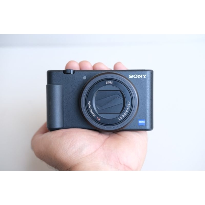 Jual SONY ZV-1 SECOND SONY ZV-1 BEKAS SONY ZV1 BEKAS 4K VIDEO KAMERA ...
