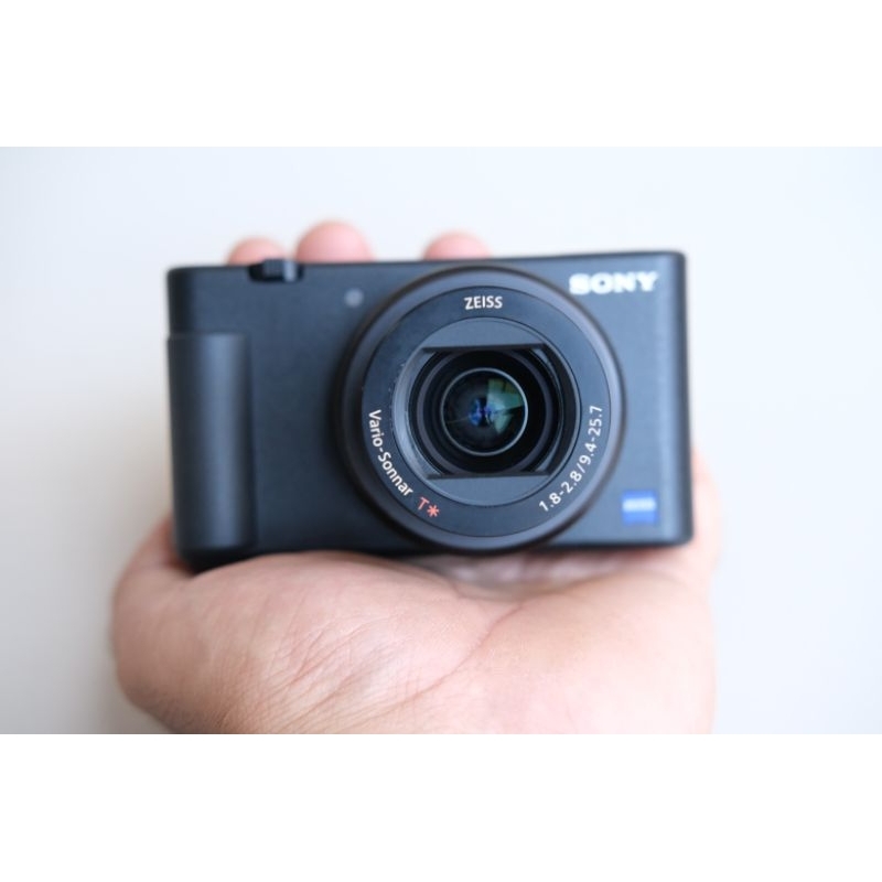 Jual SONY ZV-1 SECOND SONY ZV-1 BEKAS SONY ZV1 BEKAS 4K VIDEO KAMERA ...