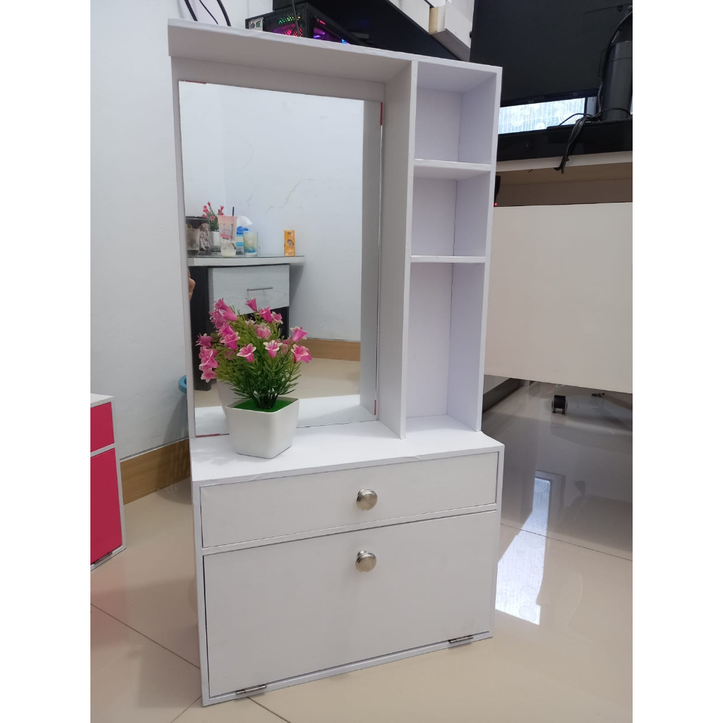 Jual Kaca Rak Rias Dinding Ukuran 80x40x15 CM | Shopee Indonesia