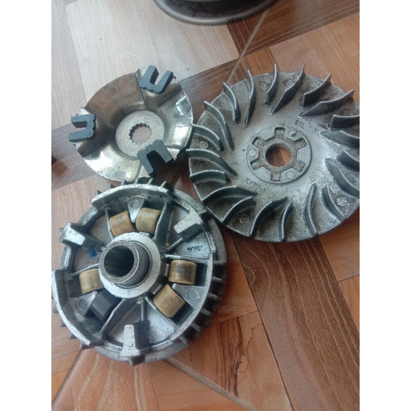 Jual Utuh rumah roller Mio sporty smile soul lama Fino karburator house plate puli depan primer ...