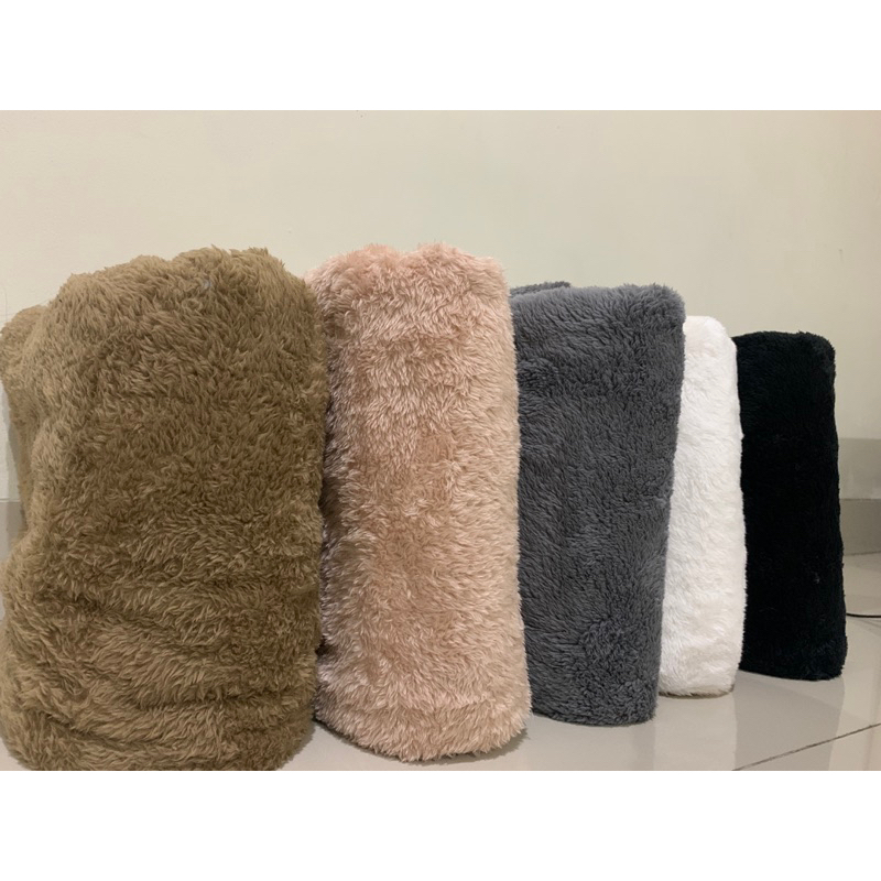 Jual Kain Bulu Sherpa Koher 100x165cm Fleece Wool 2 Muka | Shopee Indonesia