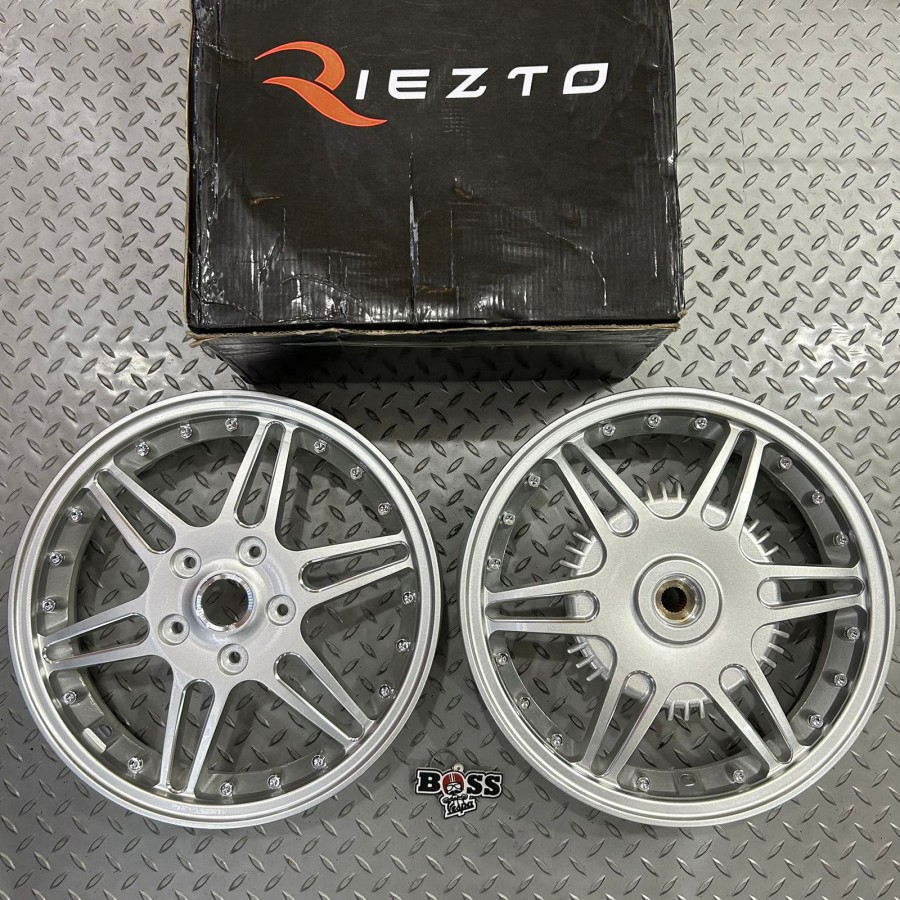 Jual Velg Riezto Model Marus W126 Silver Front & Rear Vespa Sprint ...