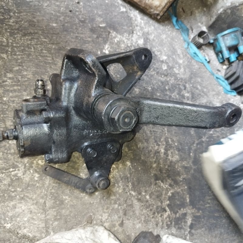 Jual GEAR BOX POWER STEERING STIR BOREM MITSUBISI L300 SOLAR | Shopee ...