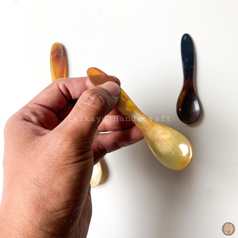 Jual sendok garam tanduk/sendok garam/sendok bumbu | Shopee Indonesia