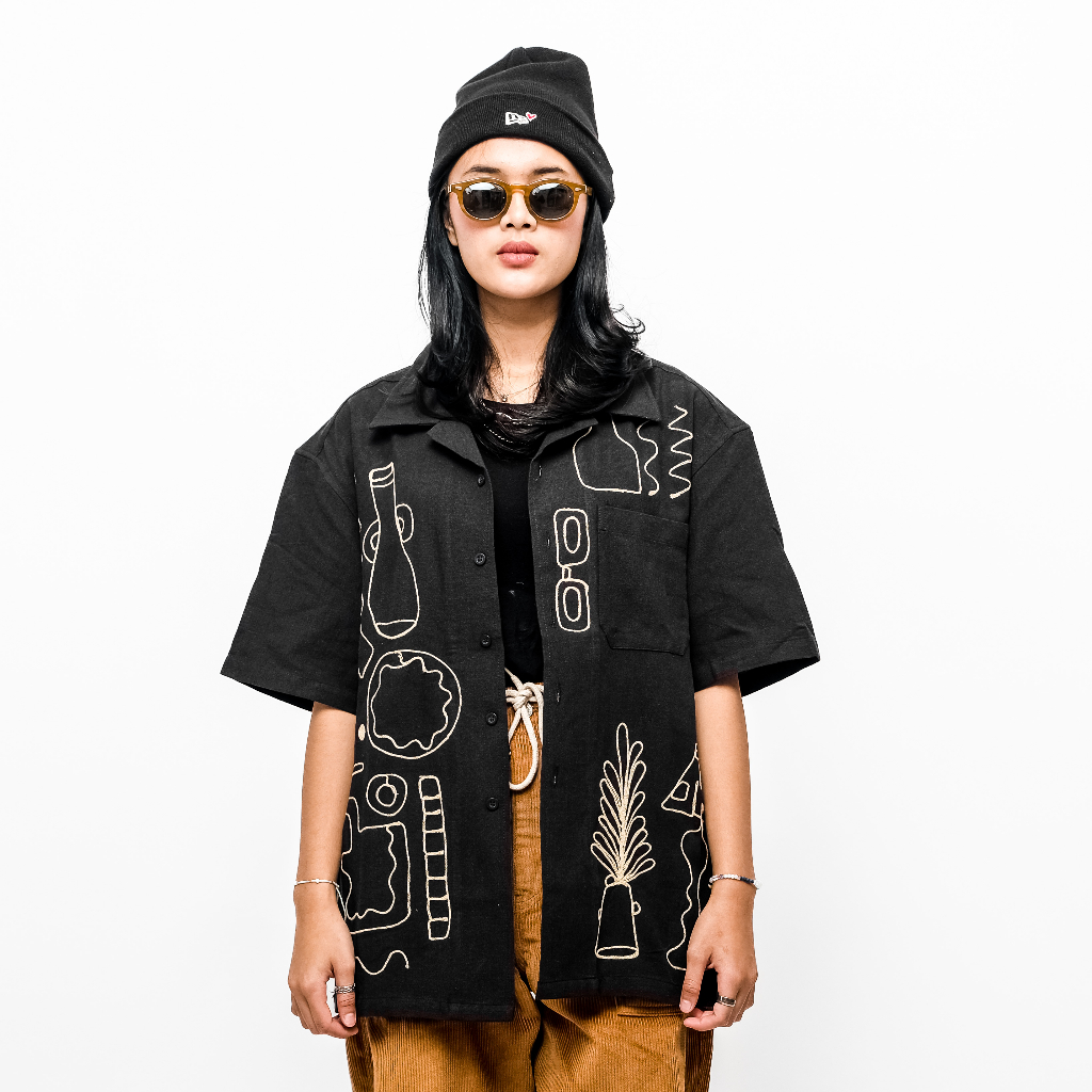 Jual Bespoke Project - Short Linen Embrodery Black Astronot | Shopee ...