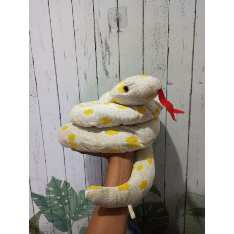 Jual boneka ular boa pyton albino original jepang uk 1mtr lebih ...